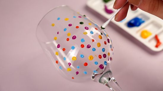 How to Decorate Glass - Edition Time